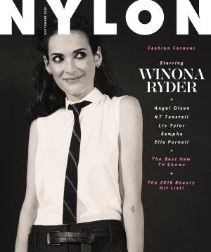11 Reasons Winona Ryder Is The Ultimate Fashion Icon — PHOTOS