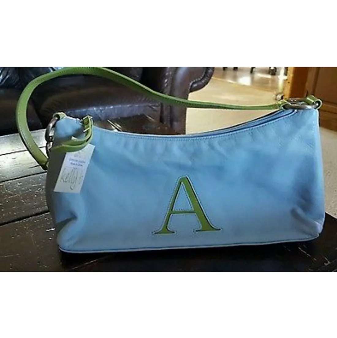13 Tiny Purses You Would Have Killed For In The Early 2000s — PHOTOS