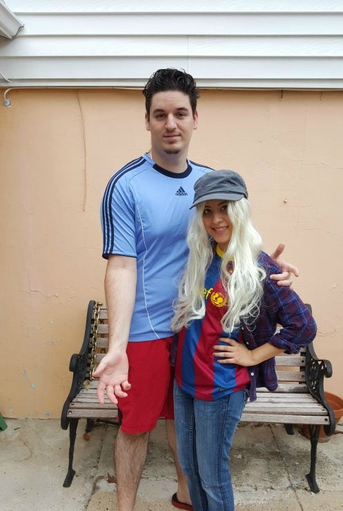 Power Couple Halloween Costumes For Those In Love & On A Budget — PHOTOS