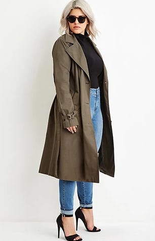 Power Couple Halloween Costumes For Those In Love & On A Budget — PHOTOS