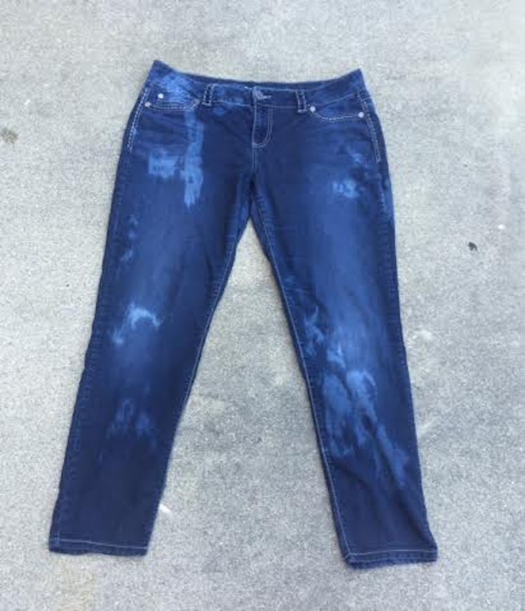 How To Acid Wash Jeans In 8 Super Simple Steps Because Who Doesnt Like Quirky Patterns