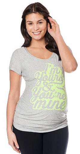 9 Statement Maternity Tees That You'll Actually Wear Out Into The Real ...