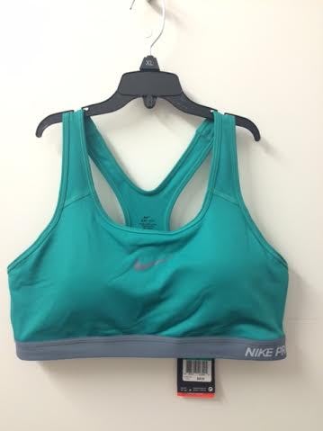 The Best Sports Bras For Big Boobs — I Tested Out 5 Different Kinds To ...