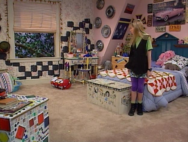9 'Clarissa Explains It All' Style Cues To Take From The Show's Title ...