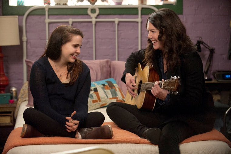 23 Important 'Gilmore Girls' Revival Details To Know Before You Watch