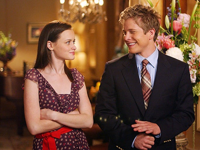 23 Important 'Gilmore Girls' Revival Details To Know Before You Watch
