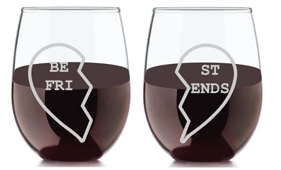 9 Cute Matching BFF Gifts For All Your Long Distance Friends Going Away ...