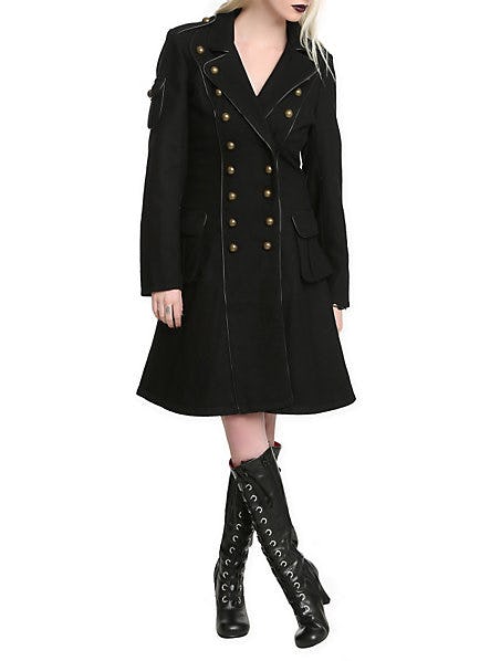 13 Things Every Hot Topic Kid Had In Their Middle School Wardrobe