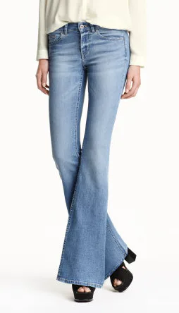 7 Bell Bottom Pants To Rock This Fall, Because The '90s-Meets-'70s ...