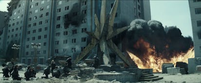 11 Scary Moments From The 'Mockingjay — Part 2' Trailer Prove That The ...