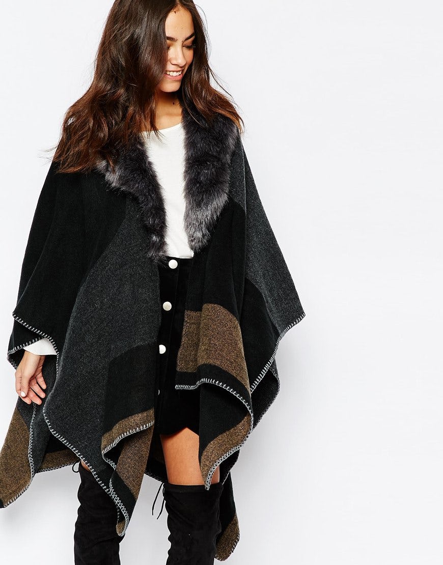 9 Fashionable Capes That You Need In Your Wardrobe This Fall