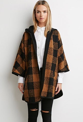 9 Fashionable Capes That You Need In Your Wardrobe This Fall
