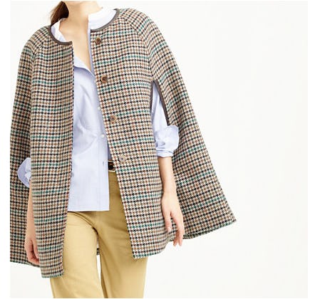 9 Fashionable Capes That You Need In Your Wardrobe This Fall