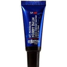 11 Ways To Keep Your Lip Color From Feathering, Bleeding, Or Smudging