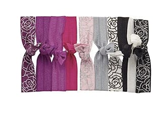 8 Beauty Essentials For Hiking That Won't Weigh Down Your Bag