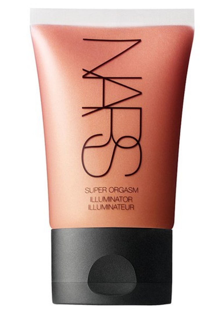 11 Best Highlighters For Brown Skin So WOC Can Get Their Glow On Too