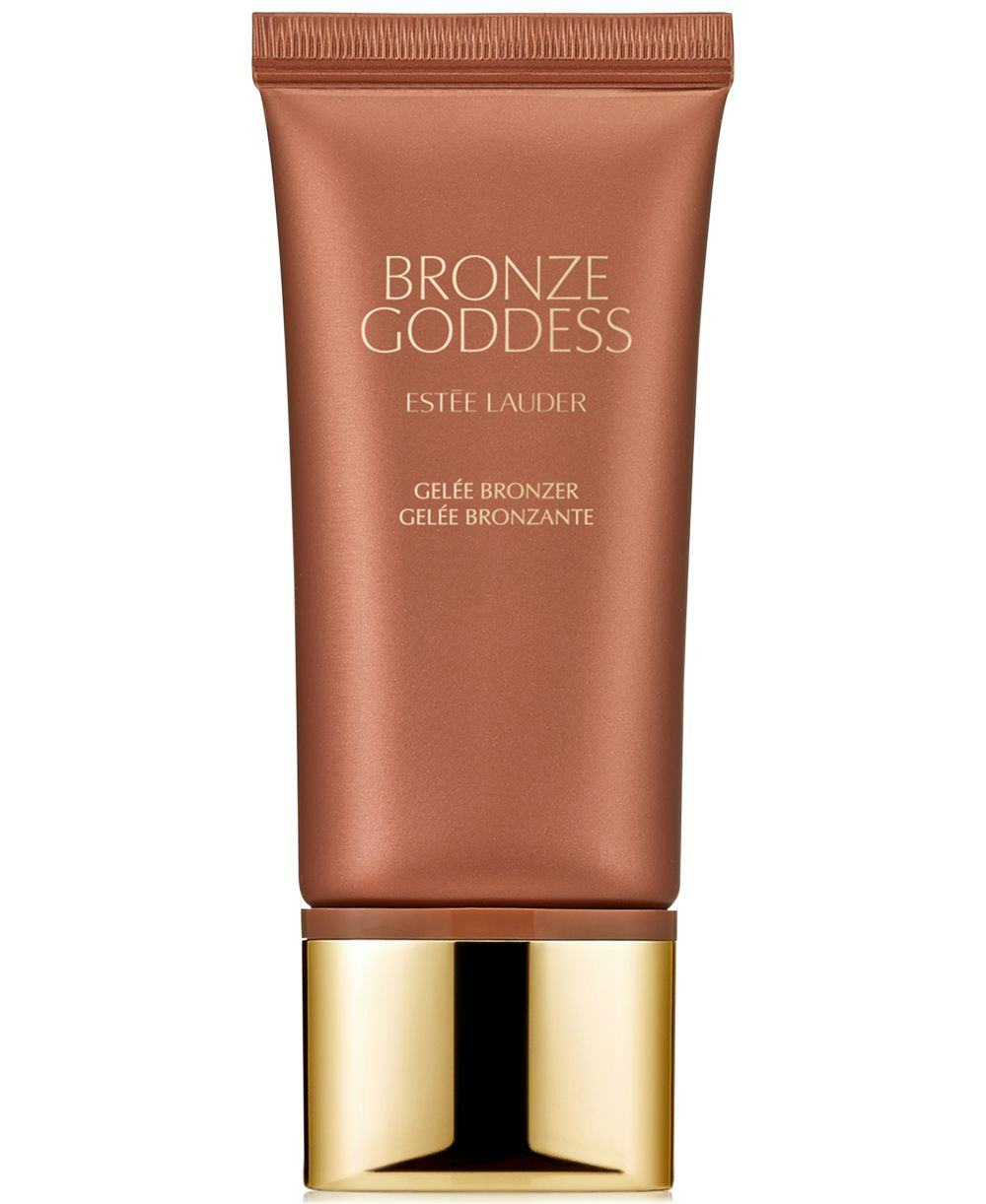 How To Apply Liquid Bronzer For A Perfect Glow Without Having To Wait ...