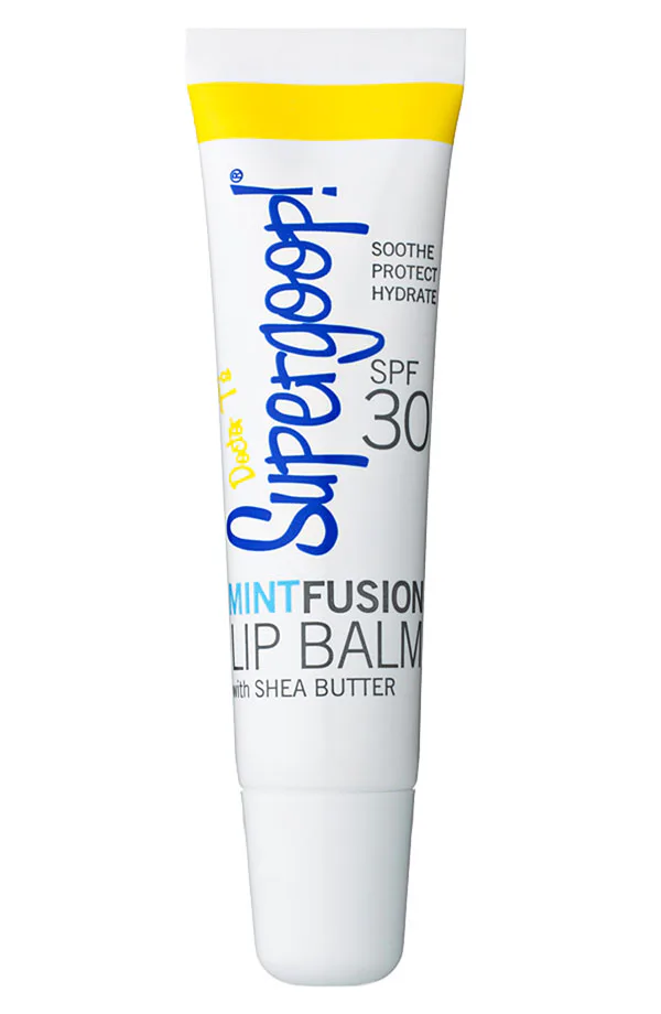 7 Ways You're Destroying Your Lips & Making Them More Chapped — PHOTOS