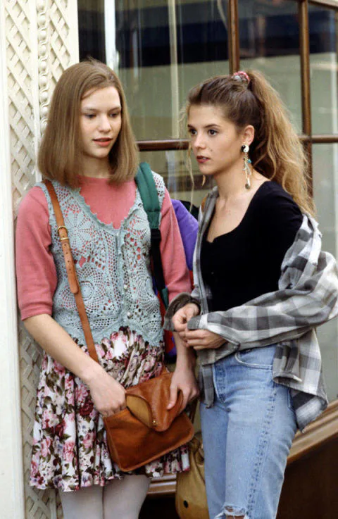 7 '90s Looks You Should Probably Start Rocking In Your Wardrobe — PHOTOS