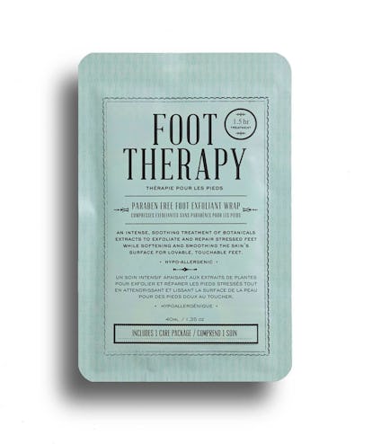 8 Best Foot Masks For Dry Feet In The Winter, Because No One Wants ...