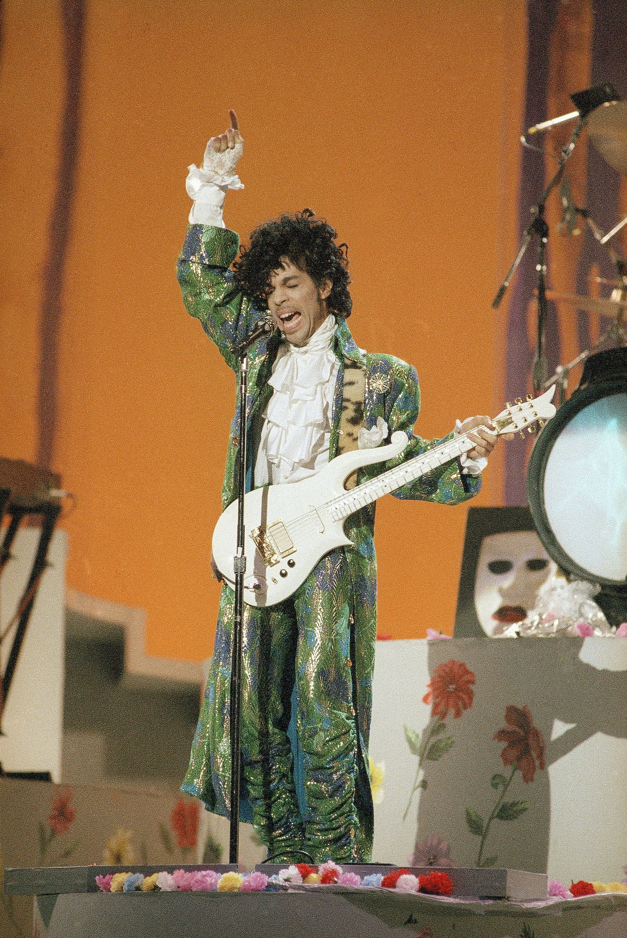 14 Times Prince Totally Blew Our Minds With His Princely Wisdom