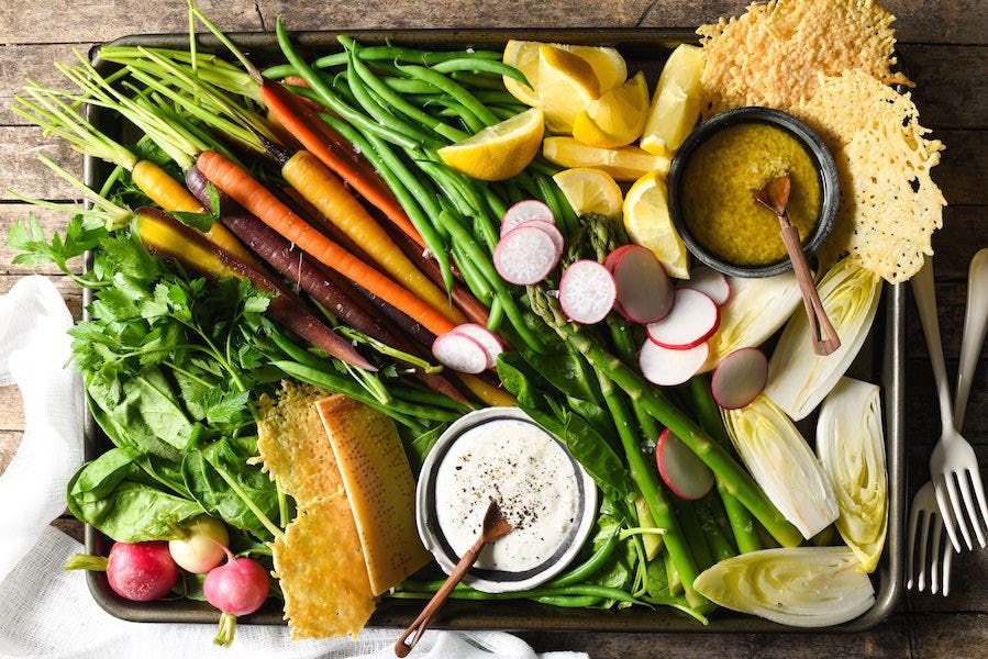 16 non-boring salad recipes to whip up this spring