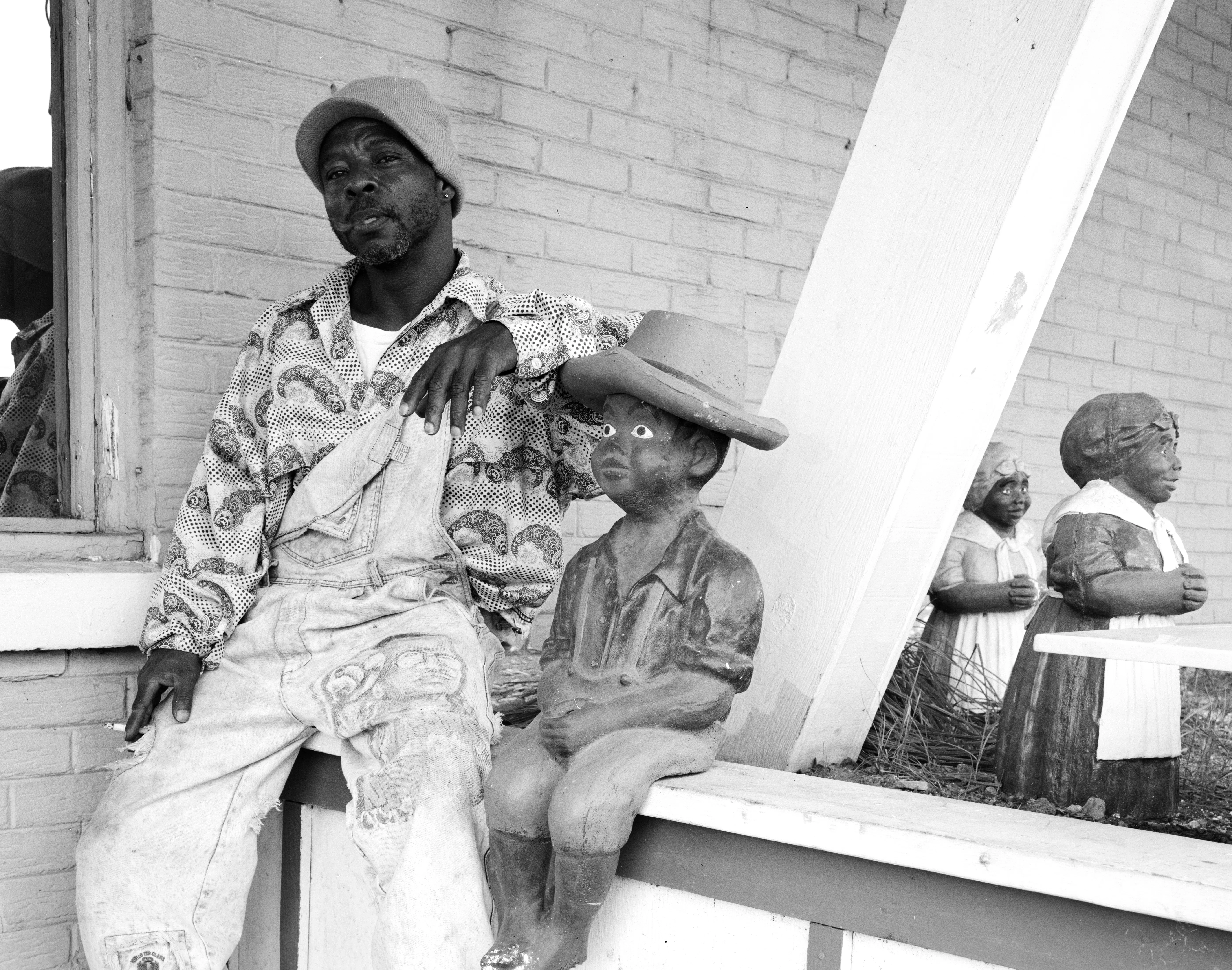 12 Powerful Images Capture the Side of America Most People Neglect