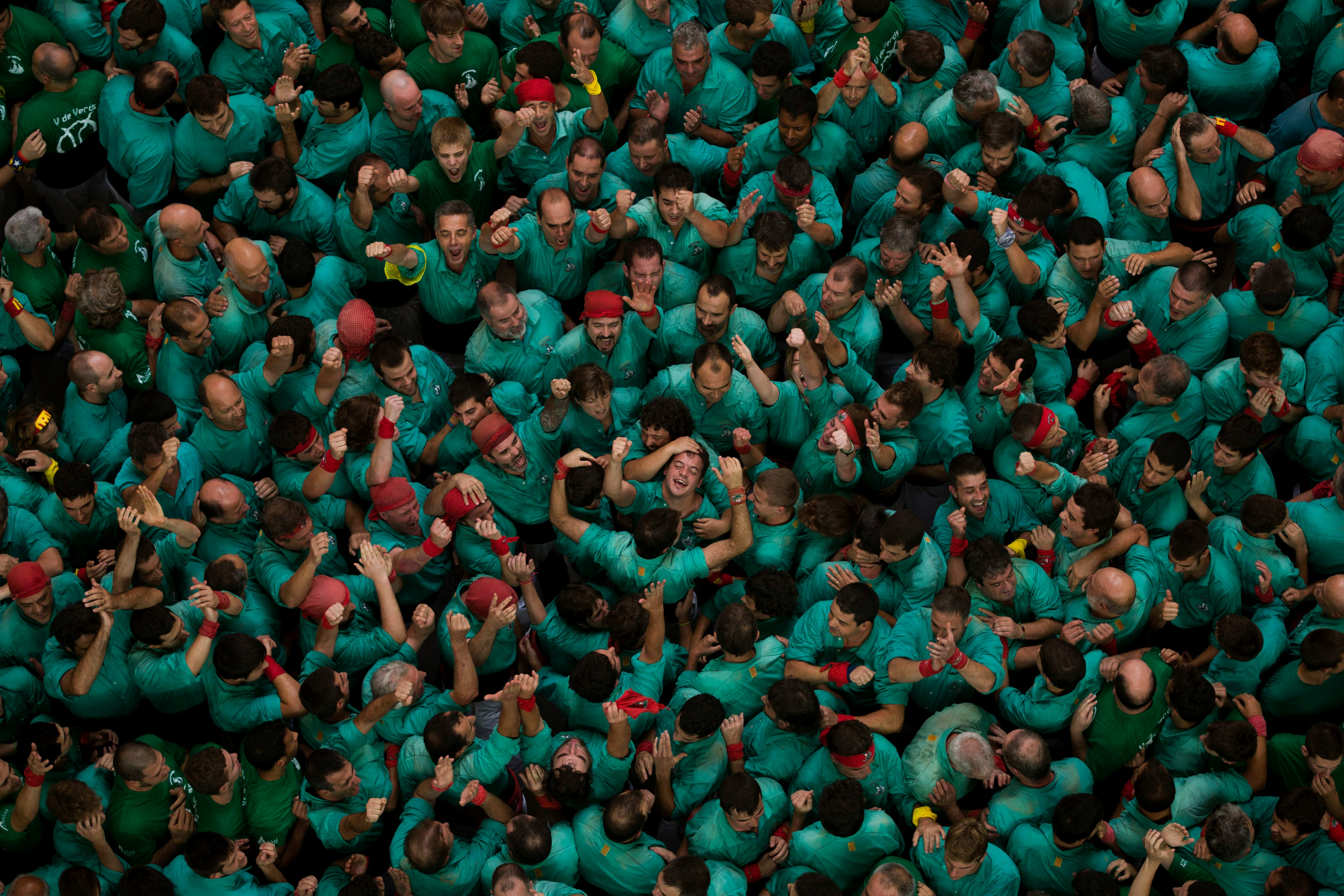 Vivid Photos from Spain's 25th Colorful 'Human Tower' Competition