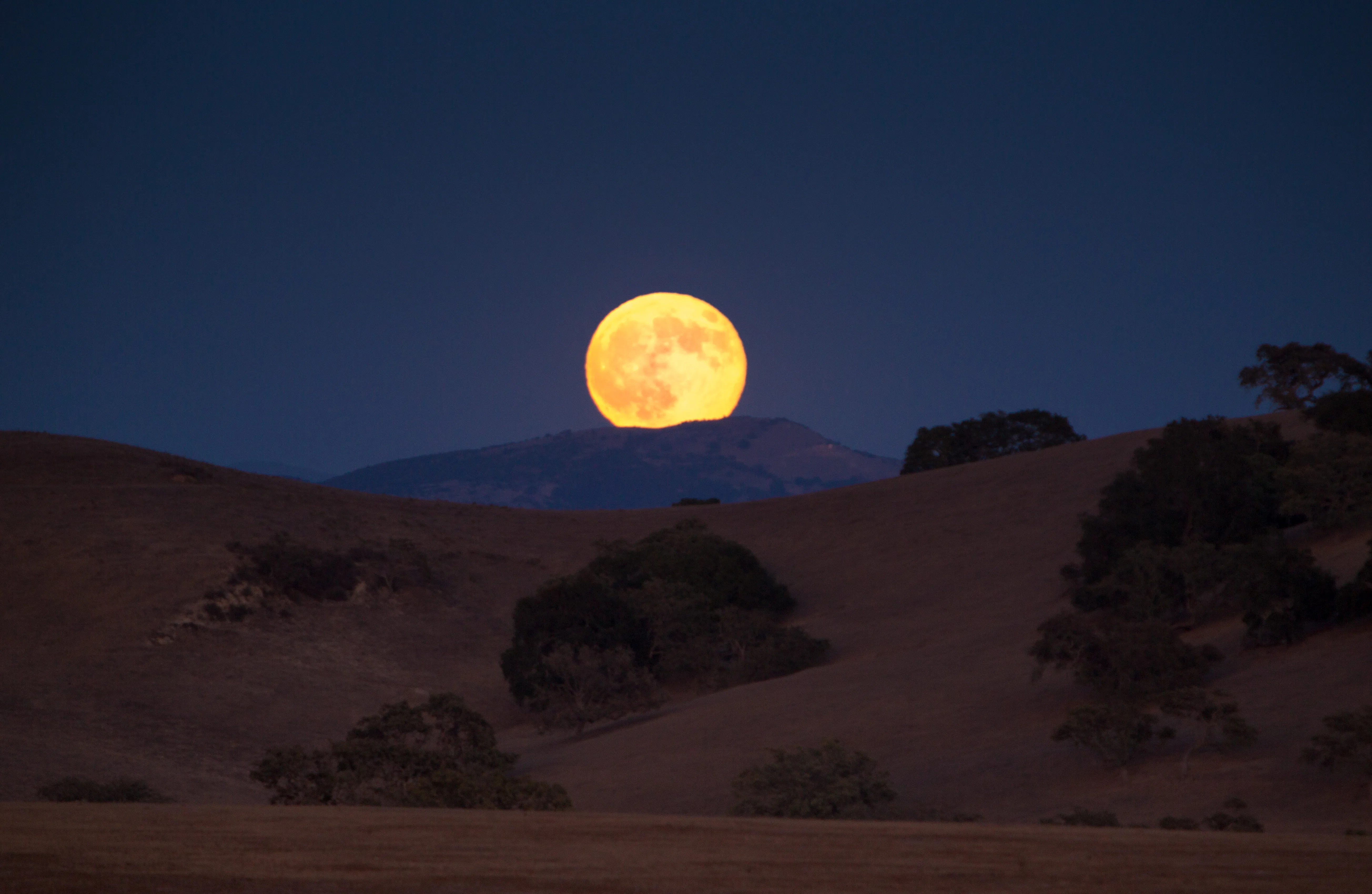What Is a Mourning Moon? Why You Should Care About Tonight's Full Moon