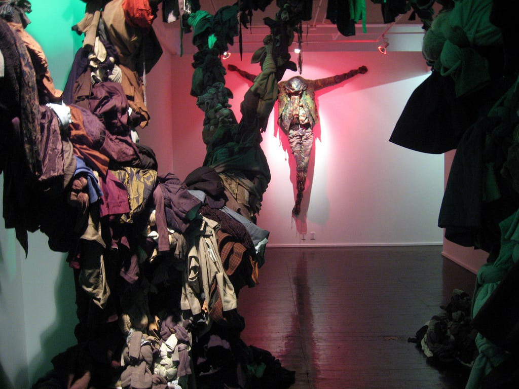 10 Everyday Objects Beautifully Transformed Into Works of Art