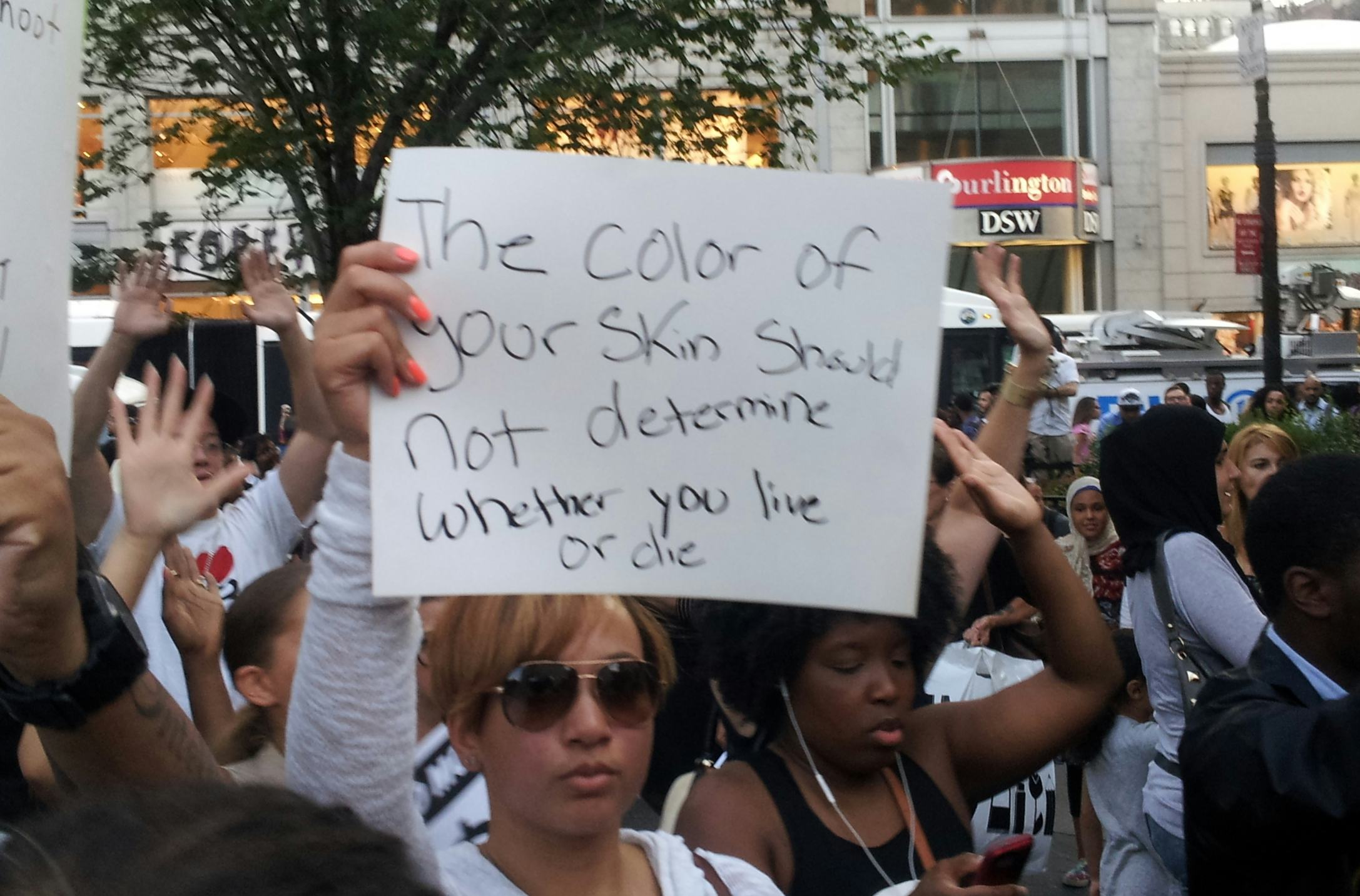 20 Powerful Protest Signs That Prove America Stands with Ferguson