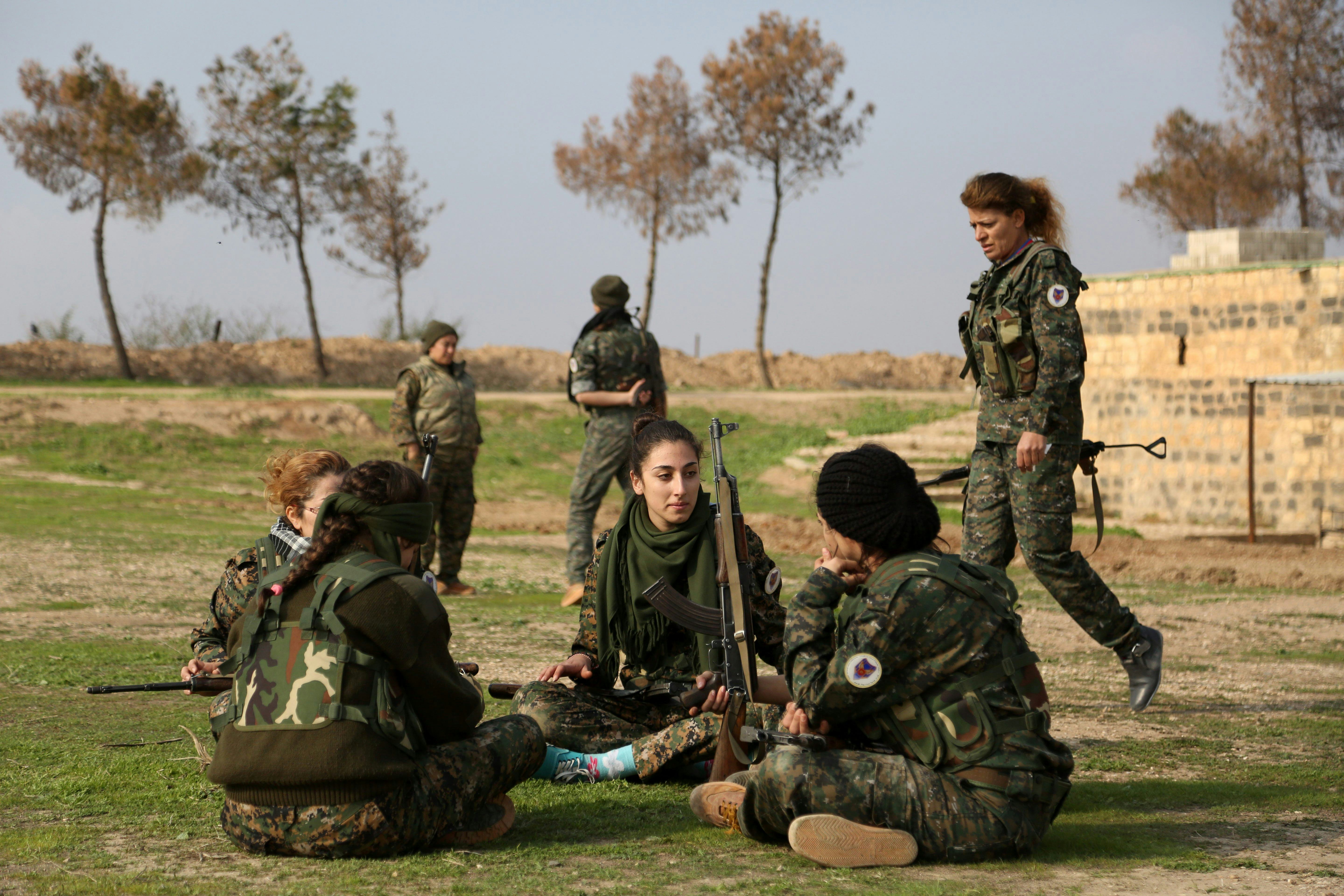 14 photos show the remarkable Kurdish women in little-known militias ...