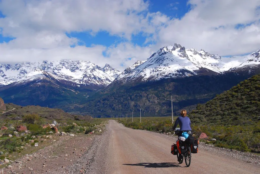 17 Stunning Images Show the Most Incredible Bike Paths in the World