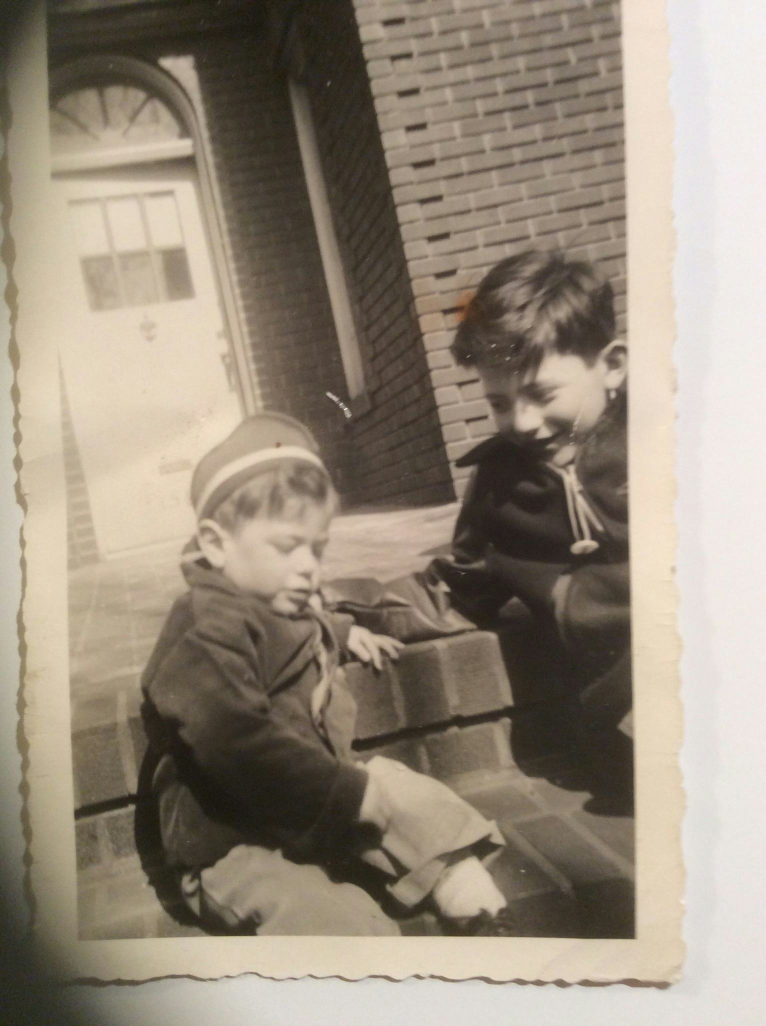 Bernie Sanders' Big Bro, Larry, Serves Up Some New Insight on His Kid ...