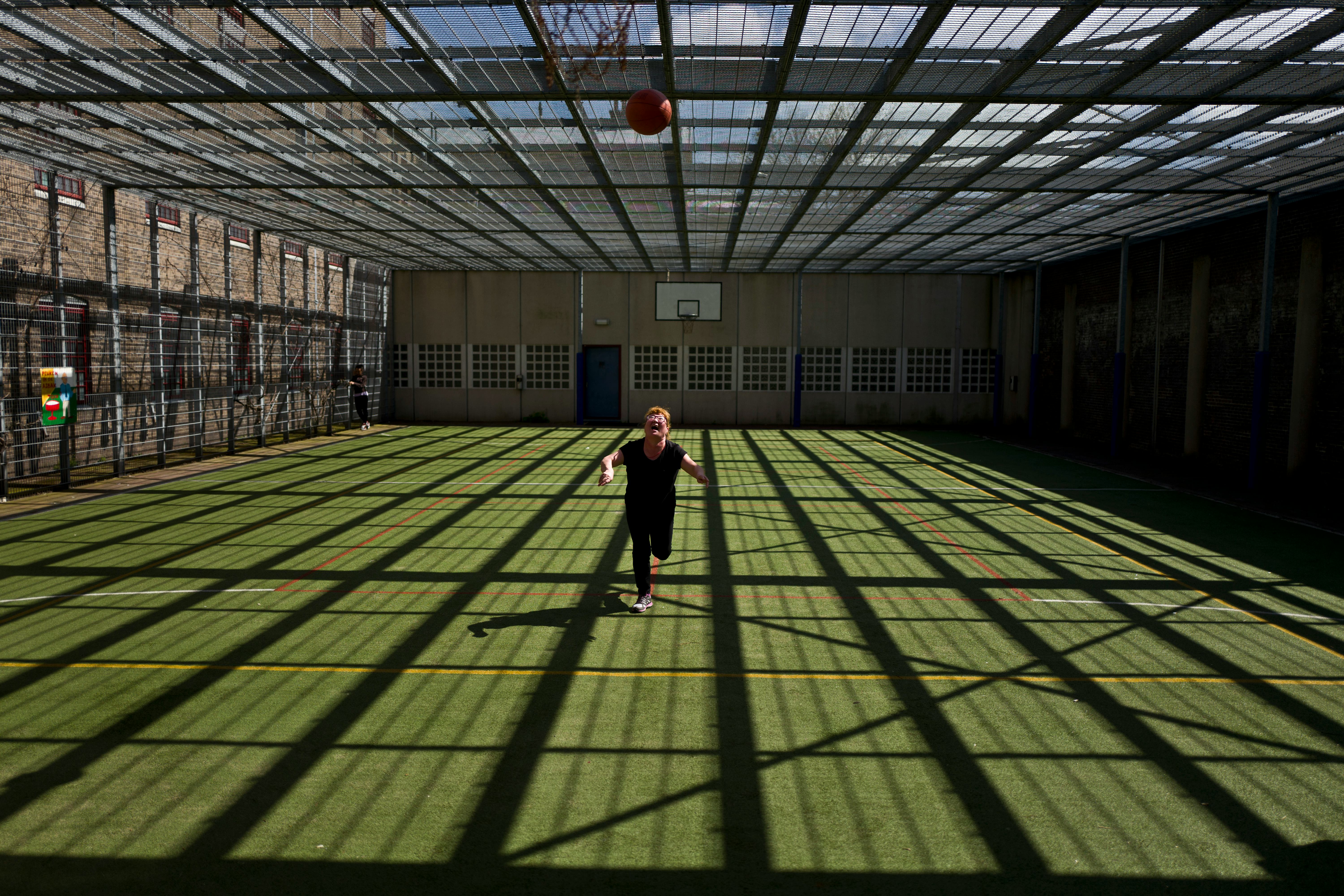 Photographer's Epic Journey Into a Netherlands Prison Reveals an ...