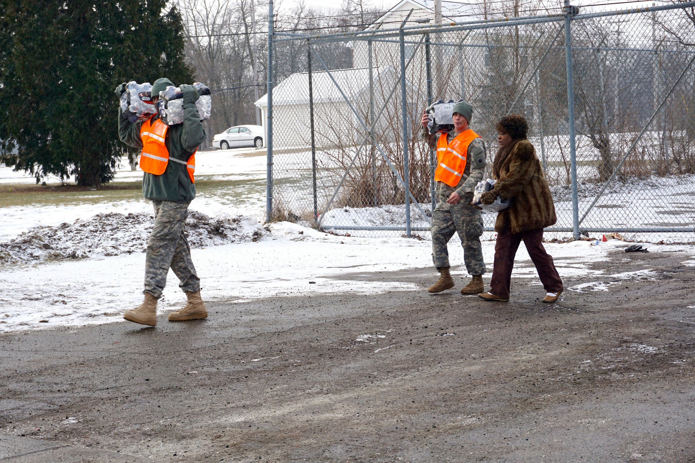 22 Powerful Photos Show the Devastating Reality of Flint's Water Crisis
