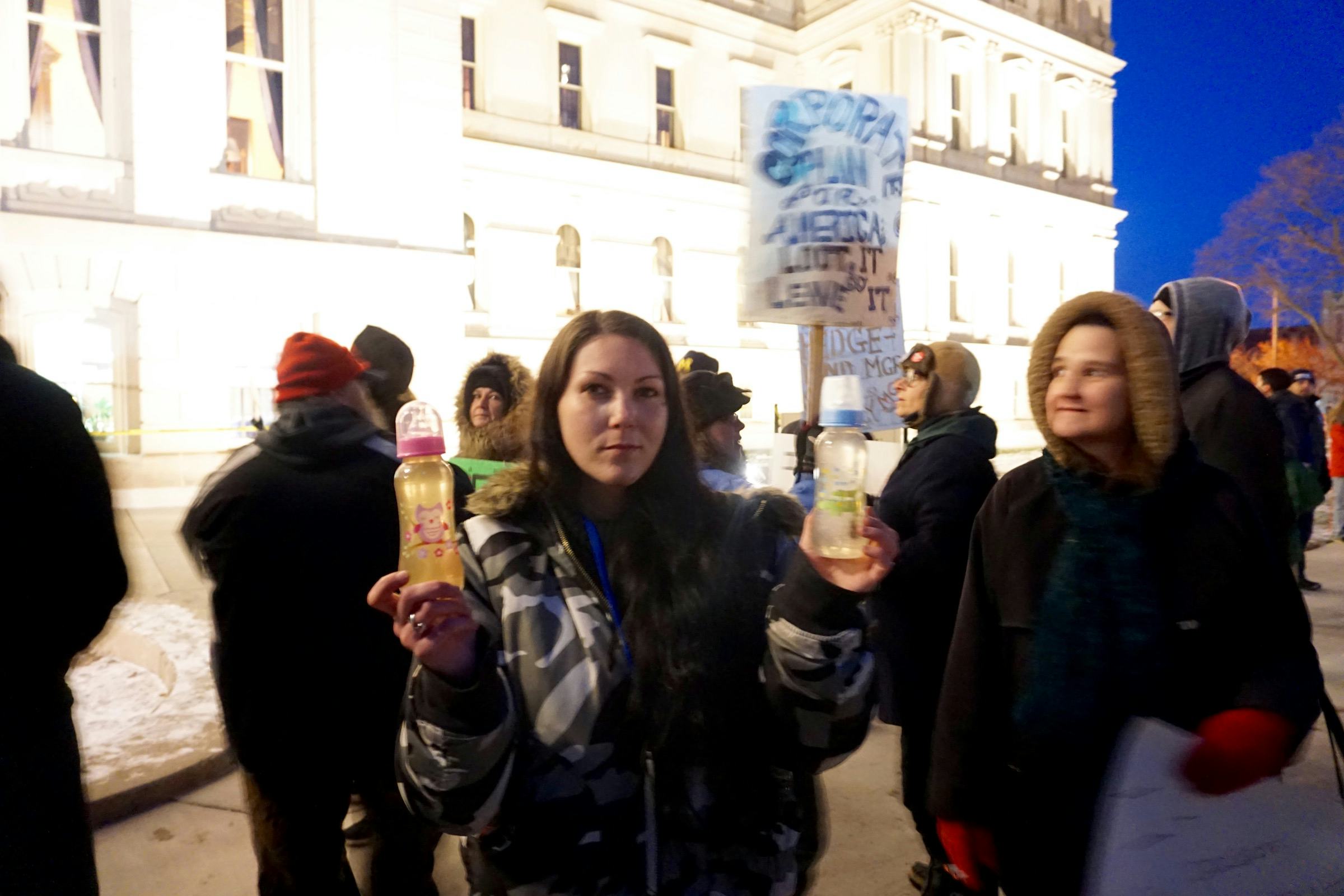 22 Powerful Photos Show the Devastating Reality of Flint's Water Crisis