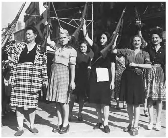 Unsung Style Icons: The women who fought Nazis before 2017