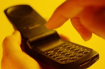 These Are the Young People Who Refuse to Let Smartphones Rule Their Lives