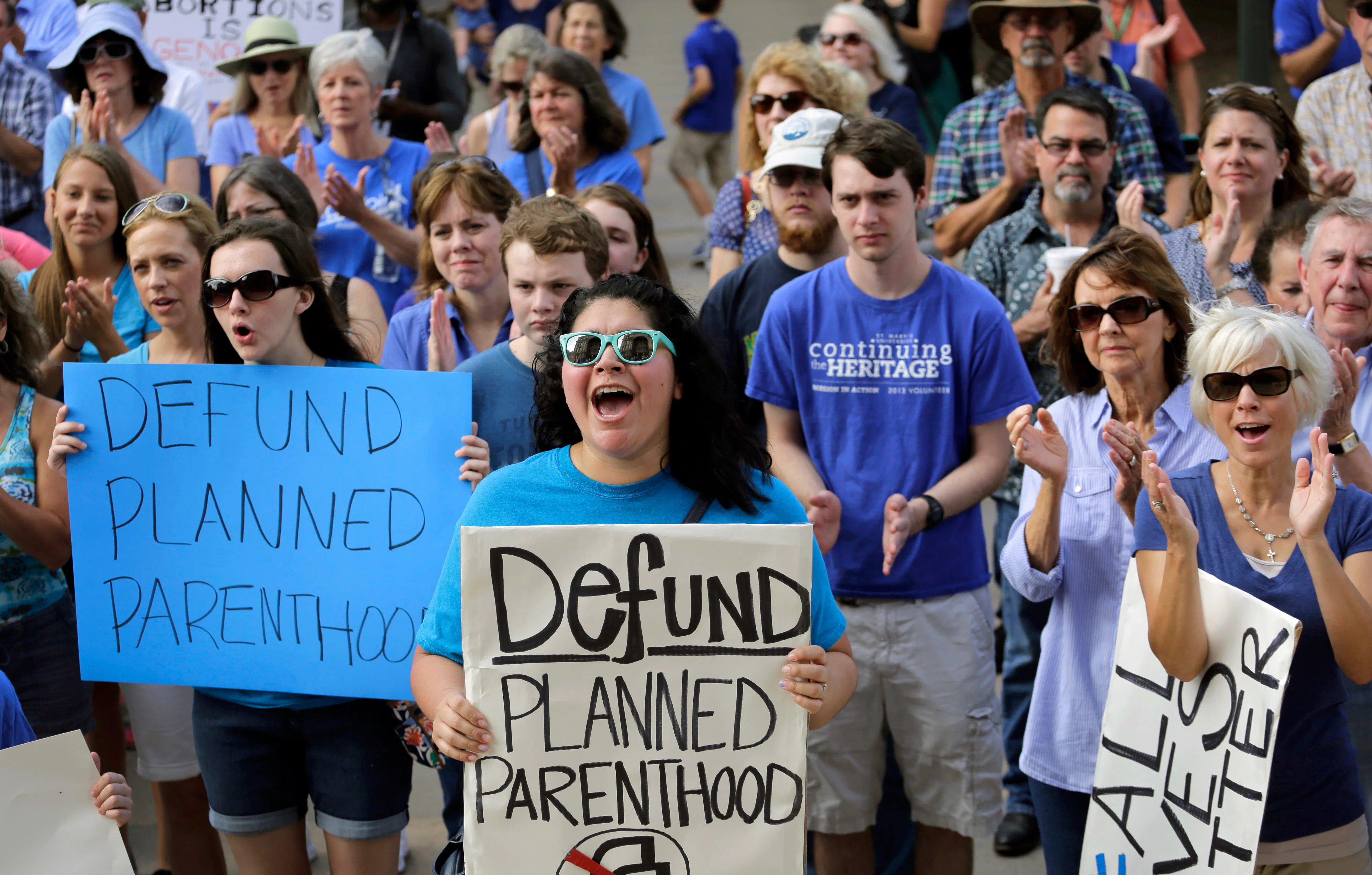 Texas officially defunds Planned Parenthood