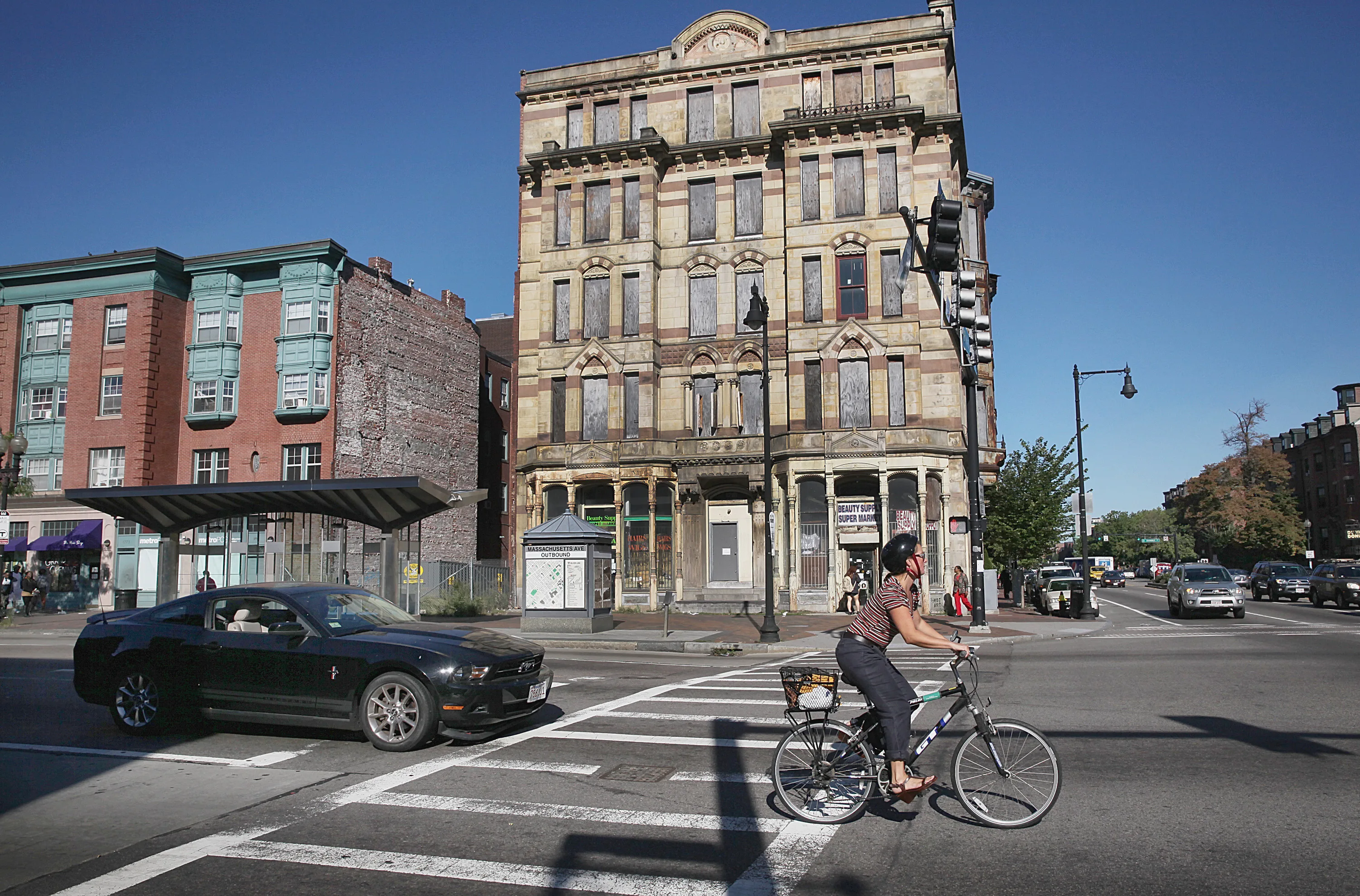 These 7 Cities Expose Exactly What Gentrification Is Doing to America