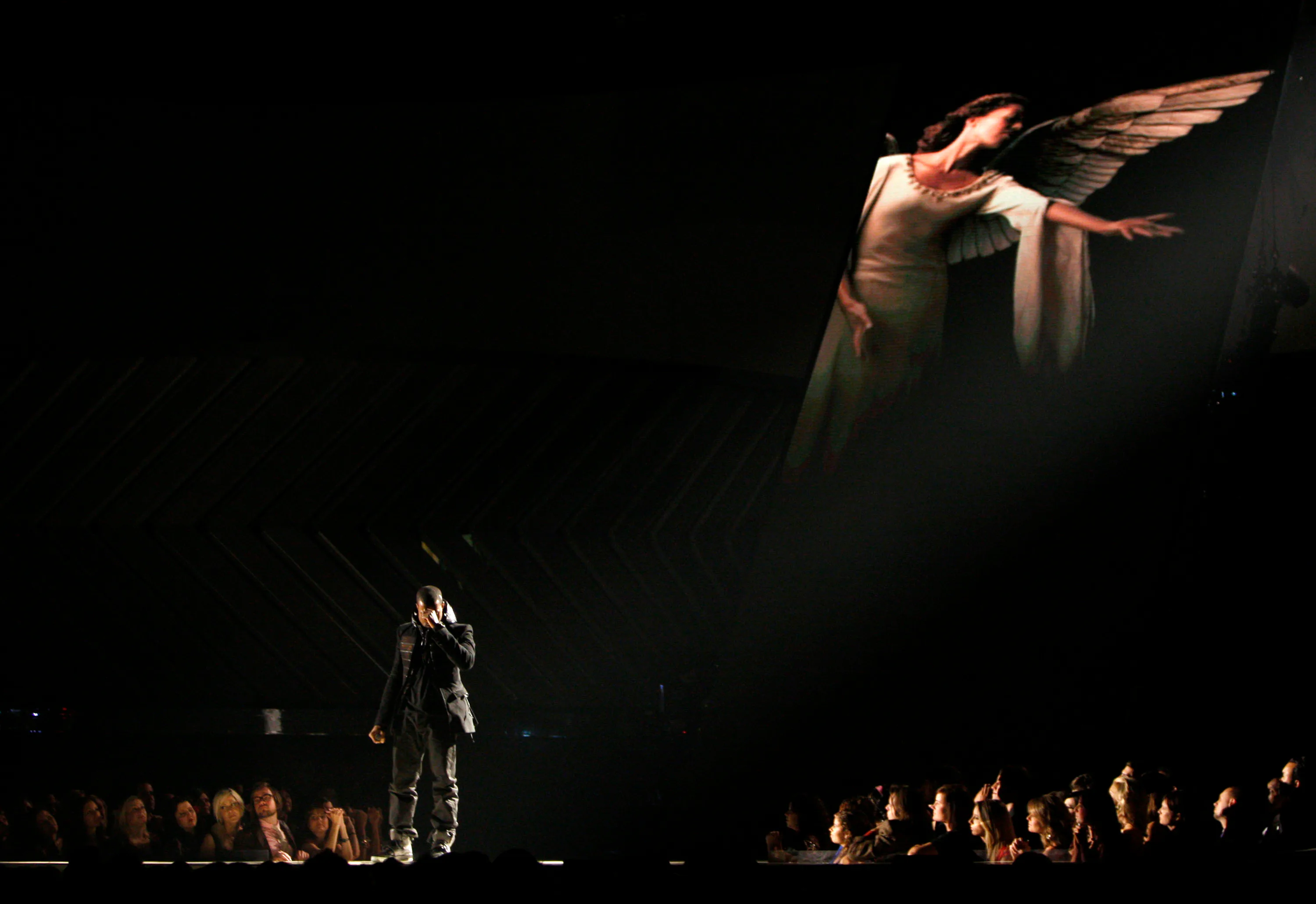 What Happened to Kanye West's Mother? The Story Behind Donda West's ...