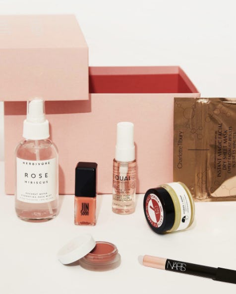 Vogue teams up with Birchbox to create a beauty box everyone needs