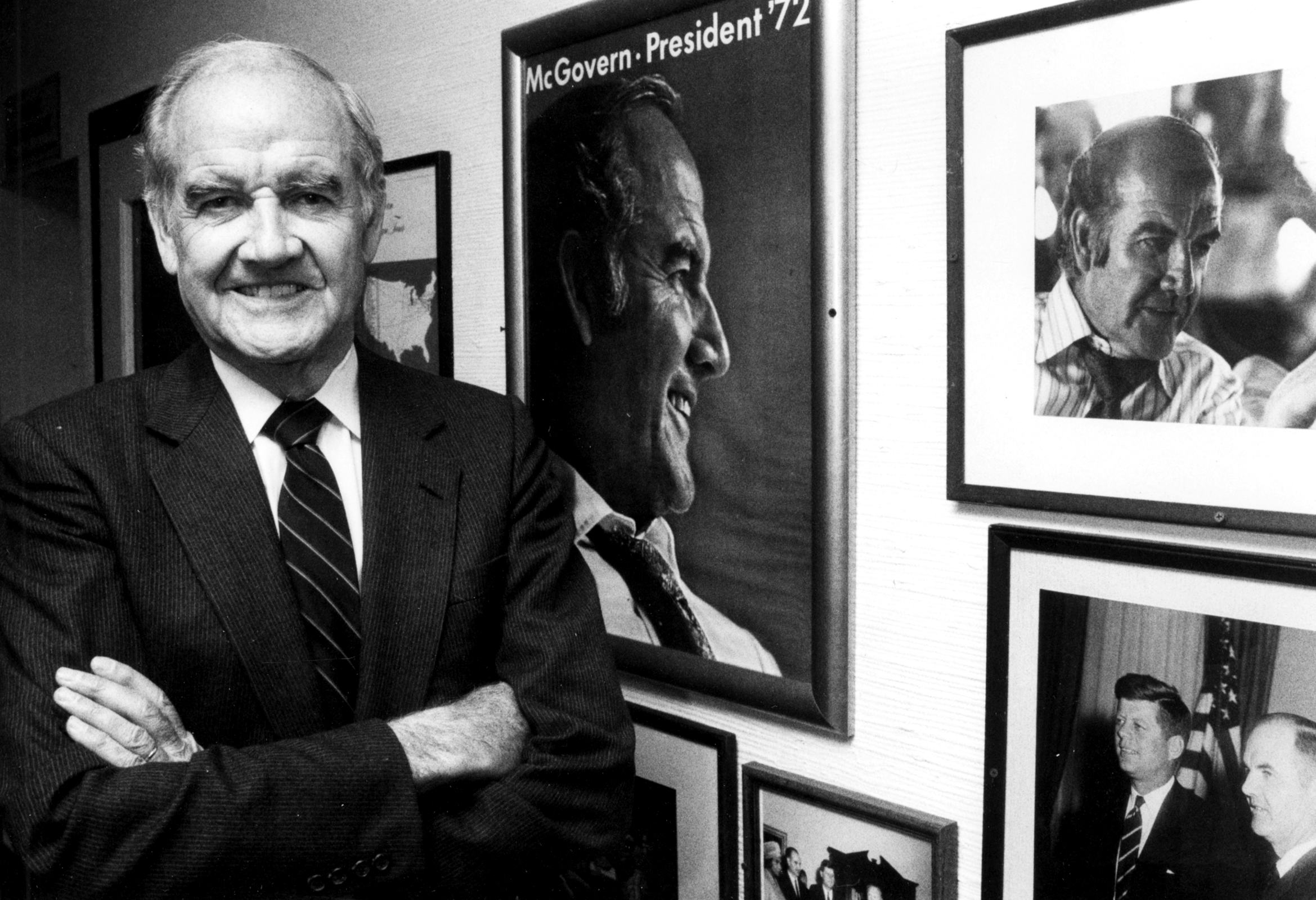 The Strange History of Superdelegates: What They Mean for Super Tuesday ...