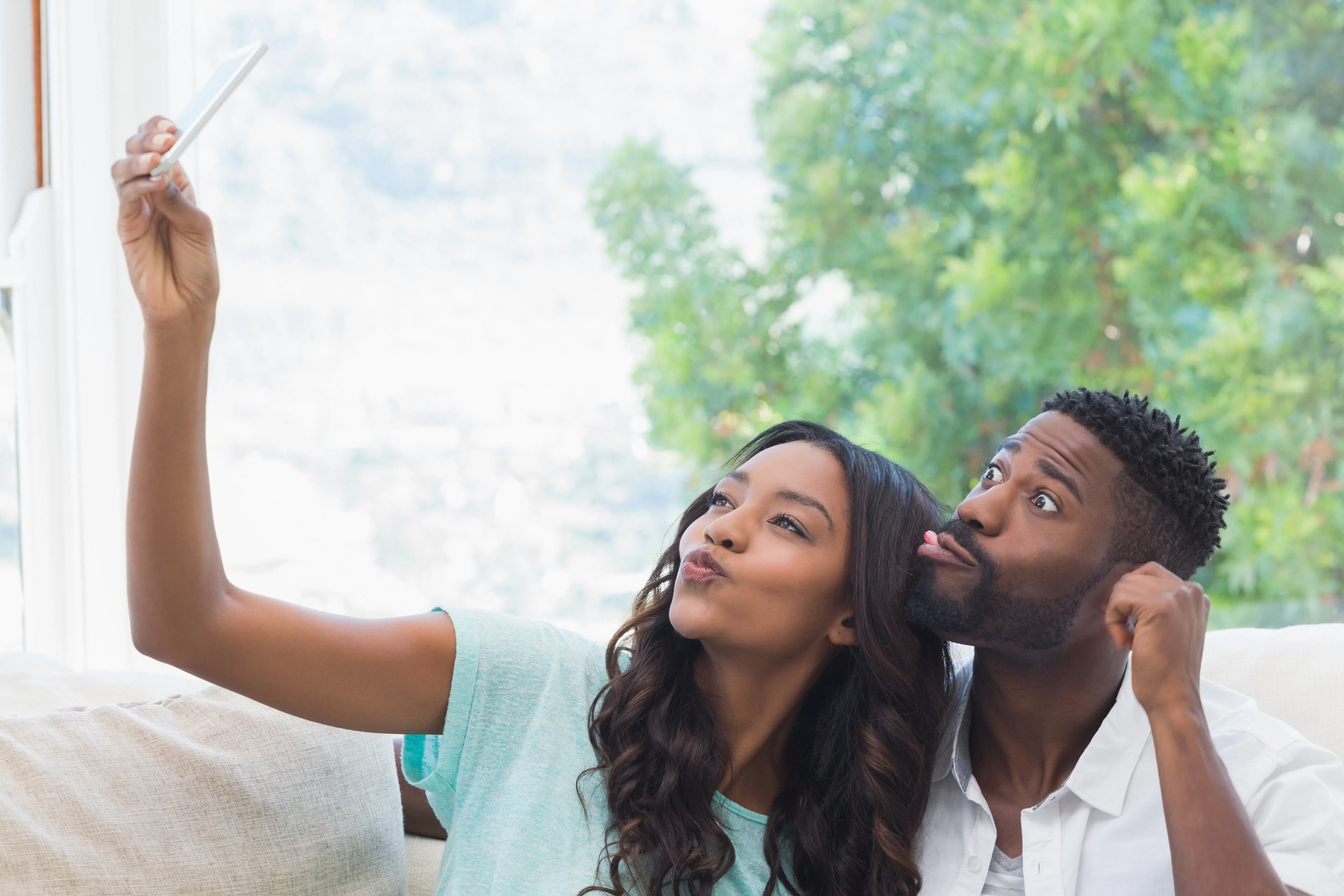 The secret Instagram accounts teens use to share their realest, most ...
