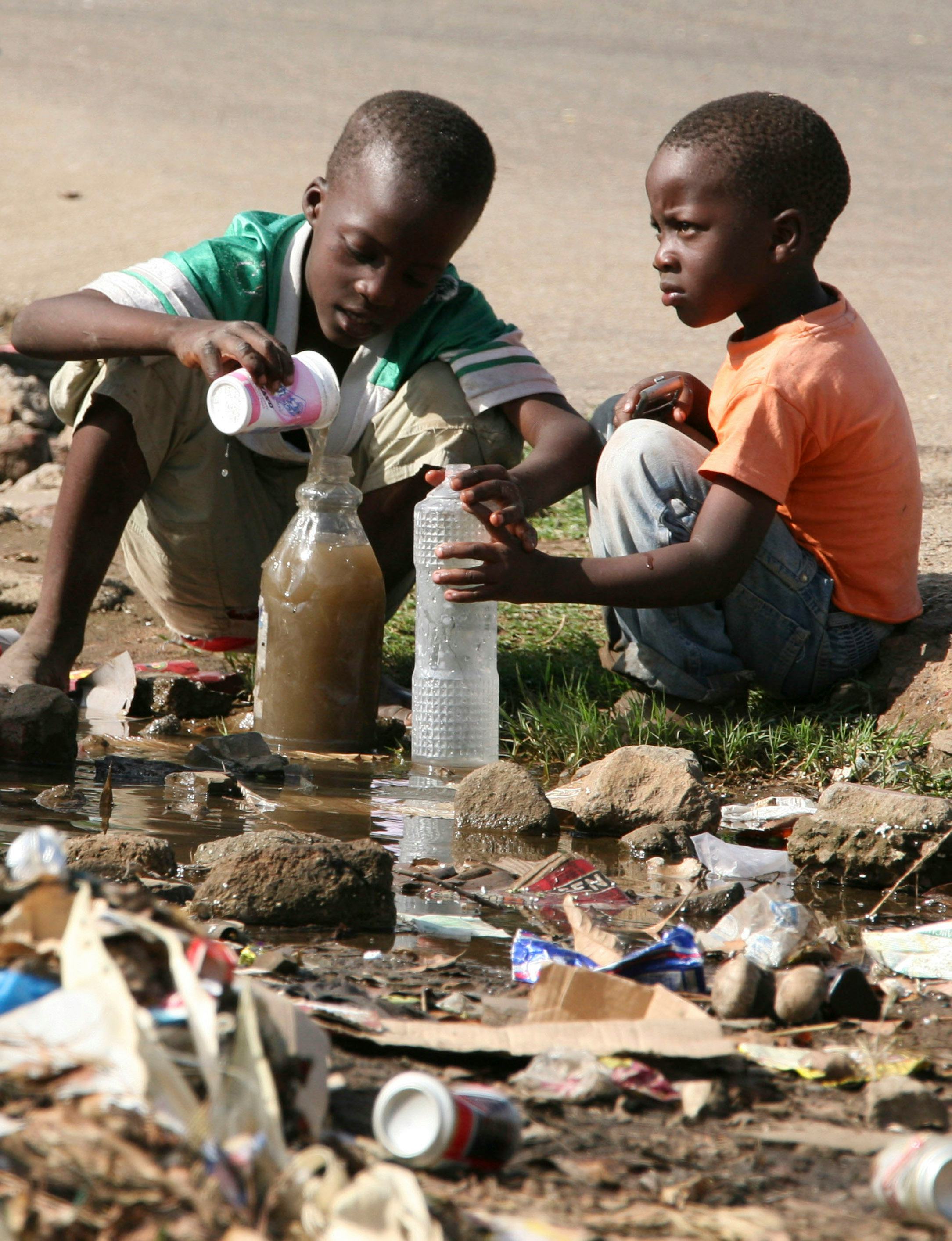 11 Photos That Show the Real Issues Facing Zimbabwe