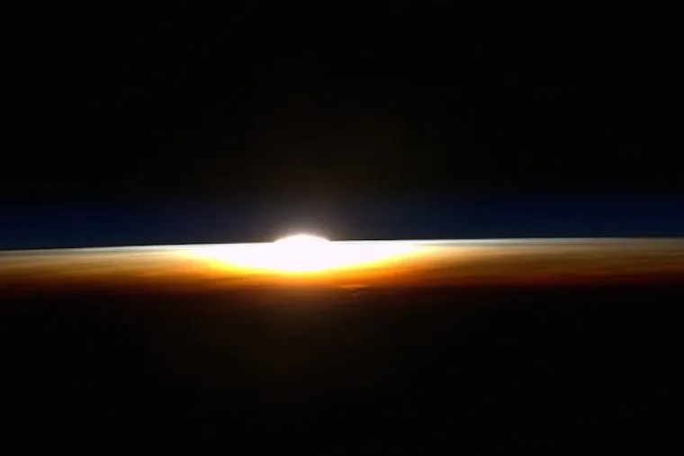 Astronaut Scott Kelly Is Coming Home After 340 Days in Space — Here Are ...
