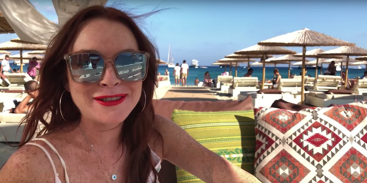 This Teaser For Lindsay Lohan’s New Show Reveals Nothing, We’re Excited ...