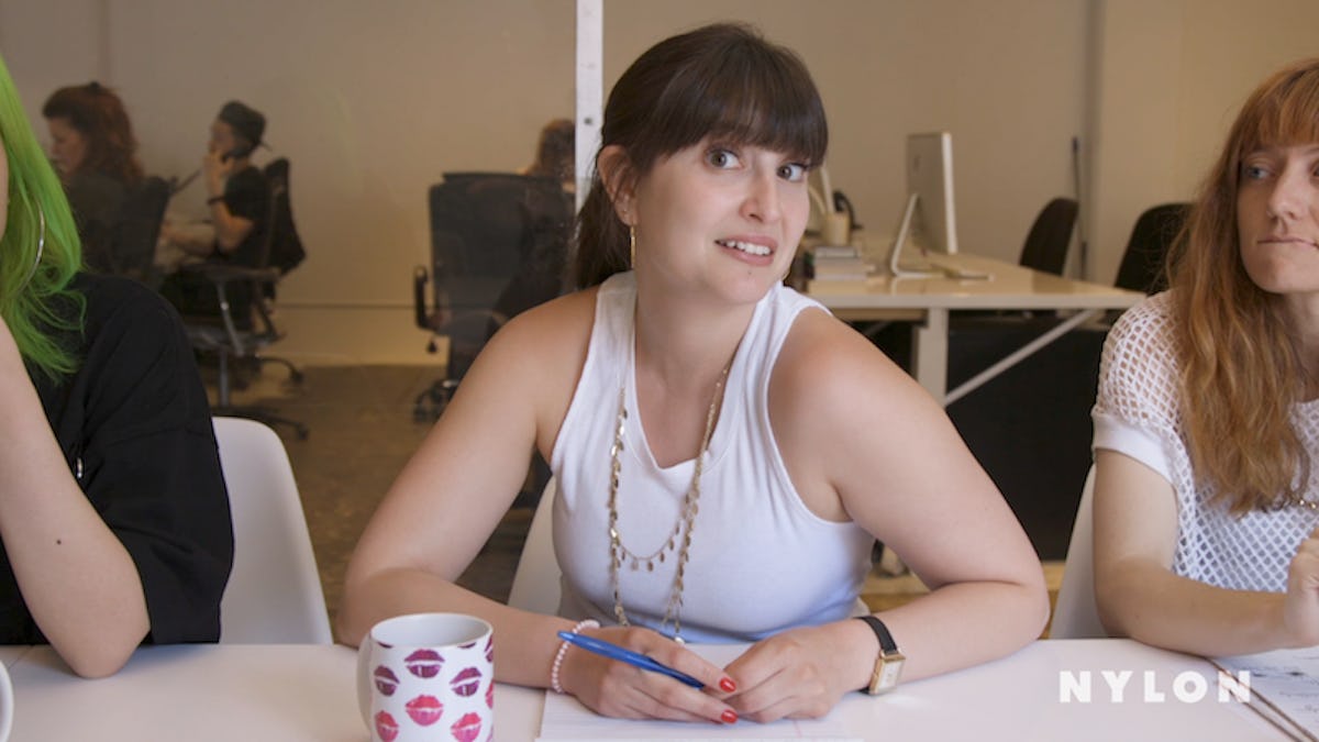 Podcast Star Allison Raskin Teaches Us How To Gossip Better