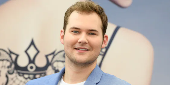 ’13 Reasons Why’ Star Justin Prentice Opens Up About Having Suicidal ...